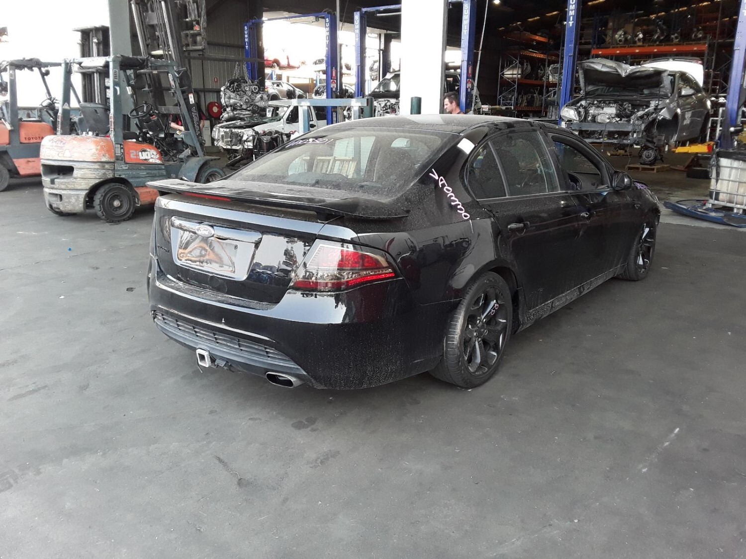 FORD FALCON FG MKI-MKII 17 X 4 INCH STEEL WHEEL WITH T155/80/17 TYRE 131673