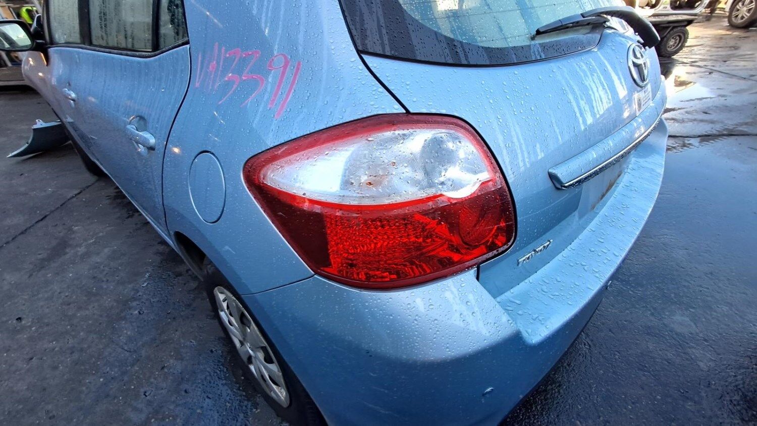 Toyota Corolla Right Front Door Window For Sale | Wholesale Car Parts