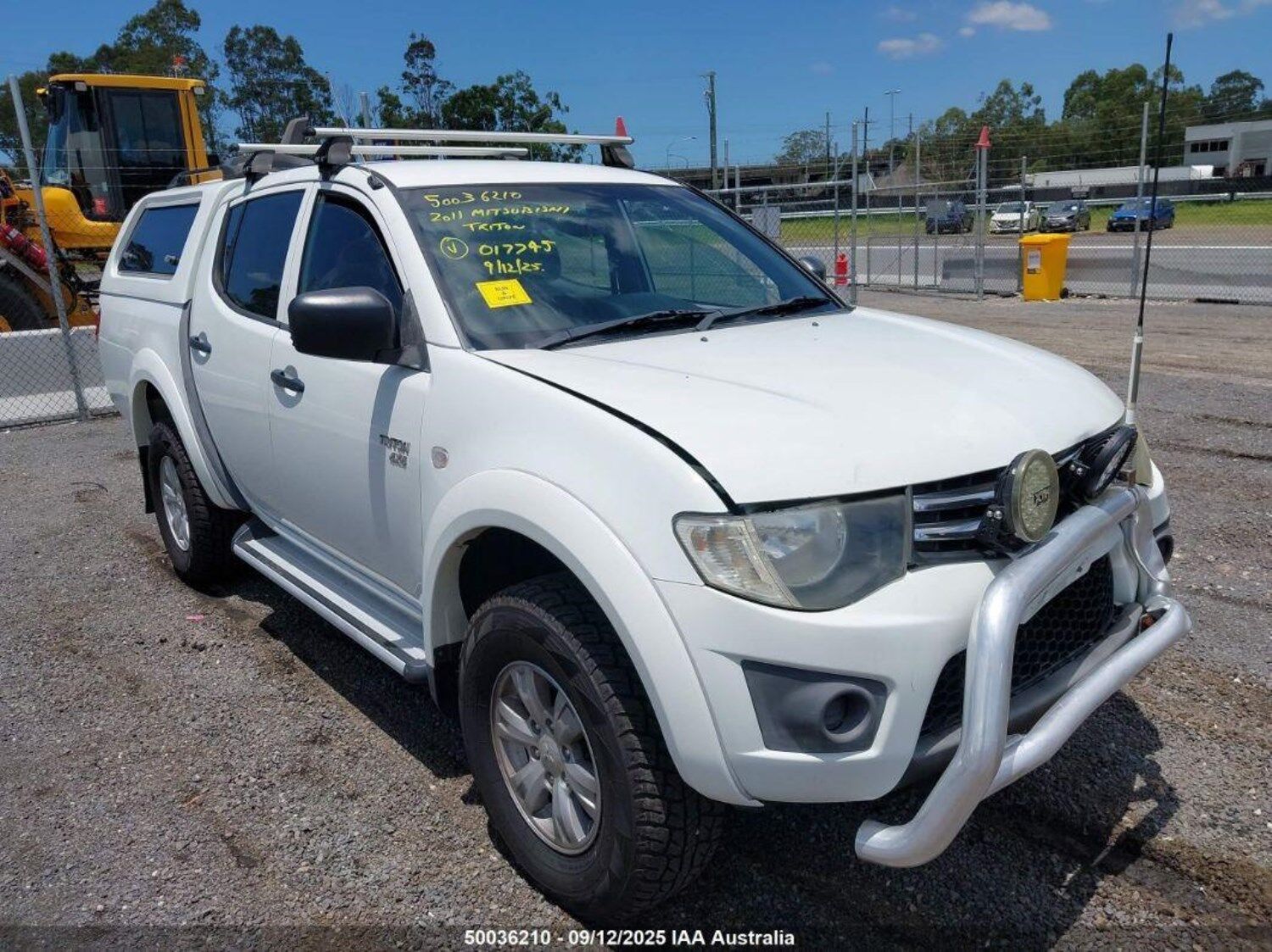 Mitsubishi Triton Right Front Strut For Sale | Wholesale Car Parts