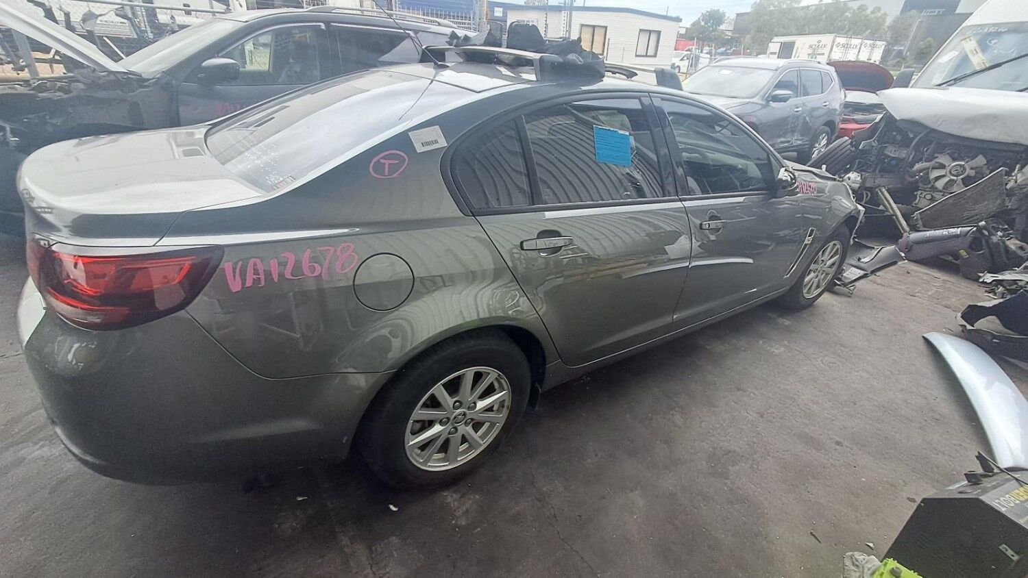 Holden Commodore Right Front Hub Assembly For Sale | Wholesale Car Parts