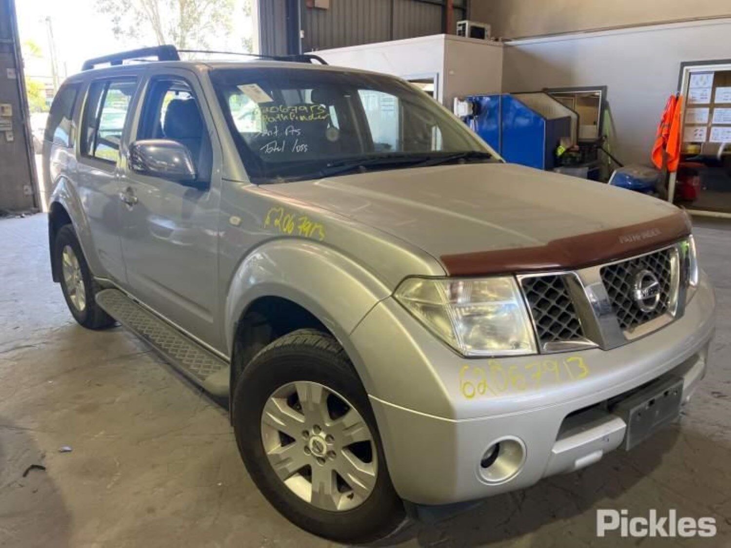 Nissan Pathfinder Right Rear Side Glass For Sale | Wholesale Car Parts