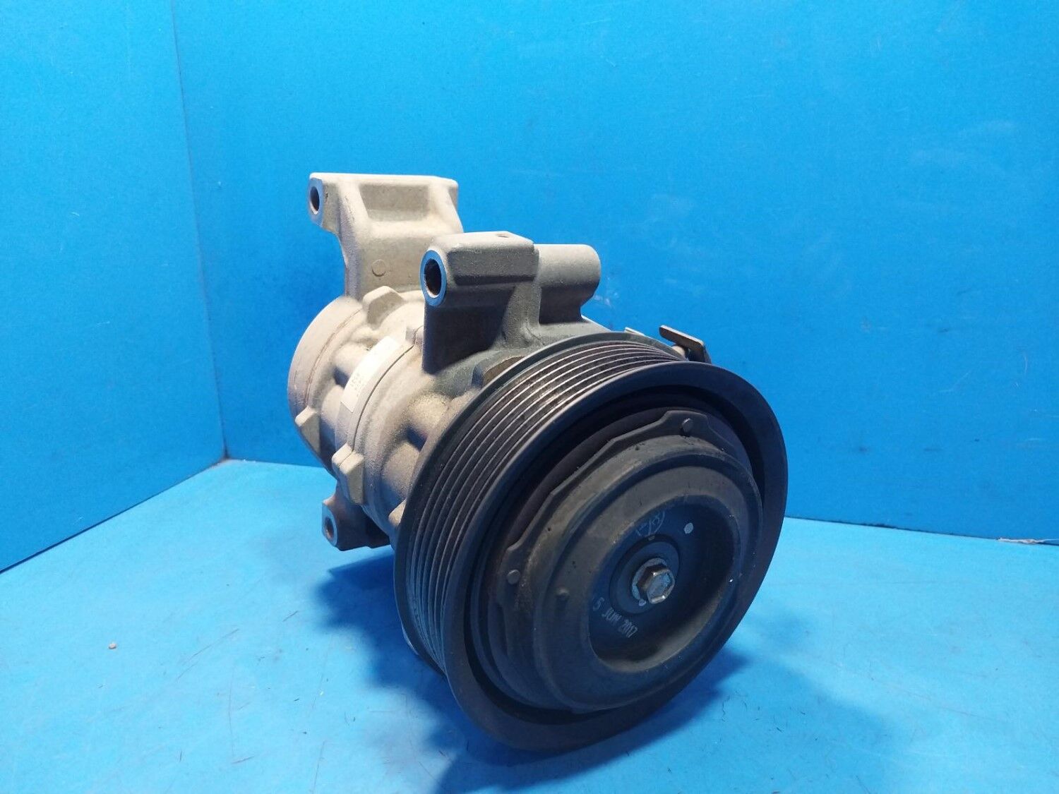 Toyota Hilux A C Compressor For Sale | Wholesale Car Parts