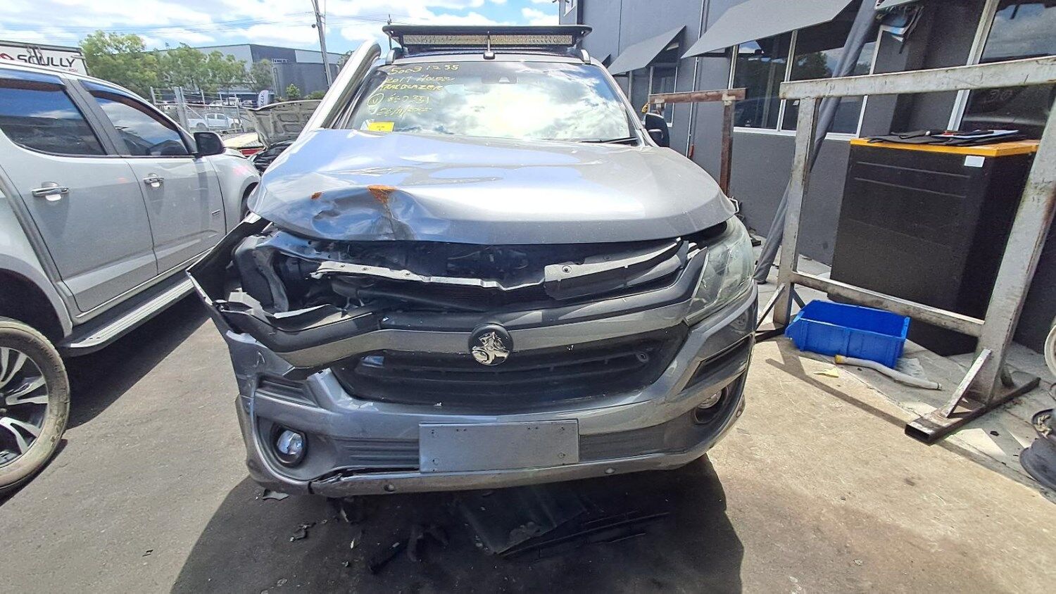 Holden Trailblazer Overflow Bottle For Sale | Wholesale Car Parts